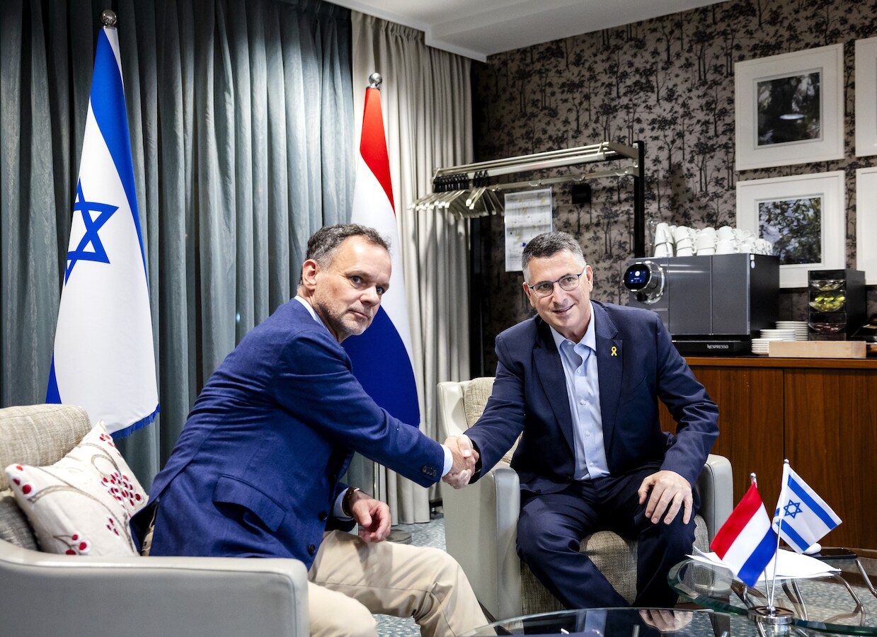 Opeens trekt Den Haag ‘streep in het zand’, maar waarom was Nederland ...