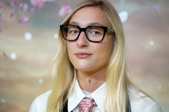 S10 moet ook start tournee verplaatsen vanwege privéomstandigheden | Show | bd.nl