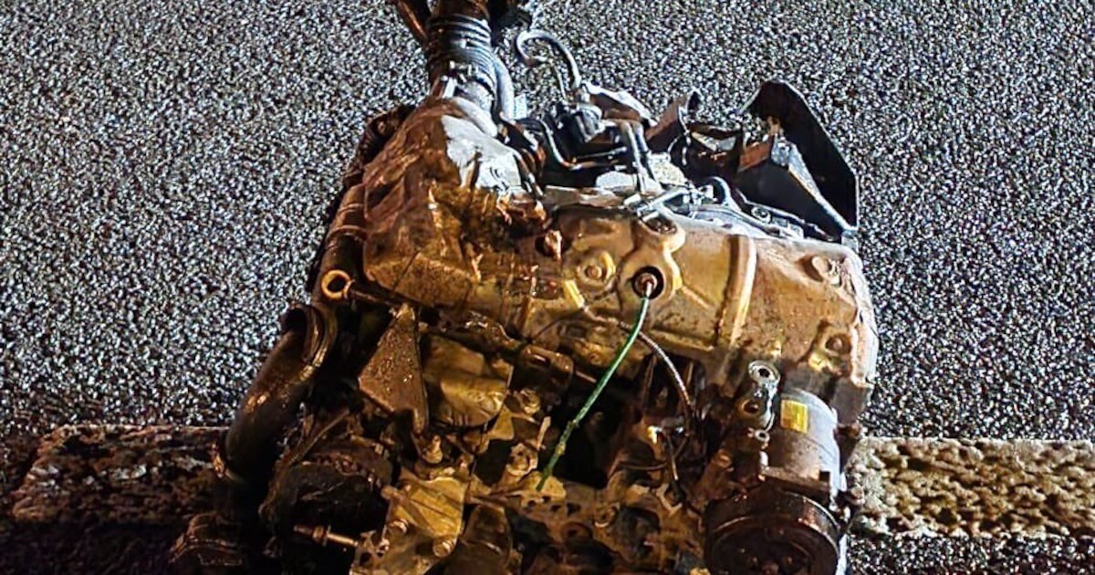 Motorblok slingert uit auto op A2 bij Zaltbommel, verkeer rijdt tijdens ...