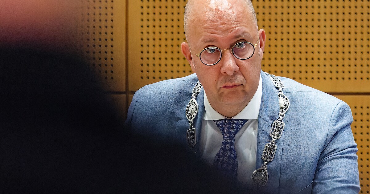 Mikkers op het matje om Marokkanen-uitspraak: partijen willen weten hoe ...