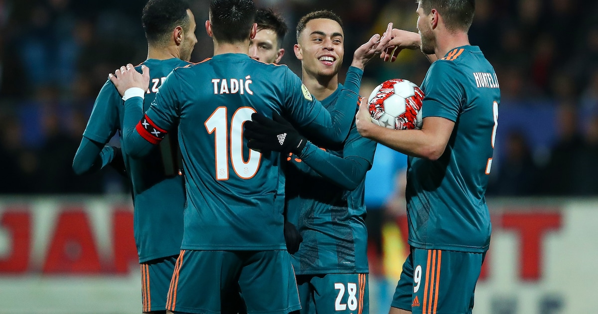 Ajax treft De Graafschap-beul, Heerenveen al jaren zwak tegen ...