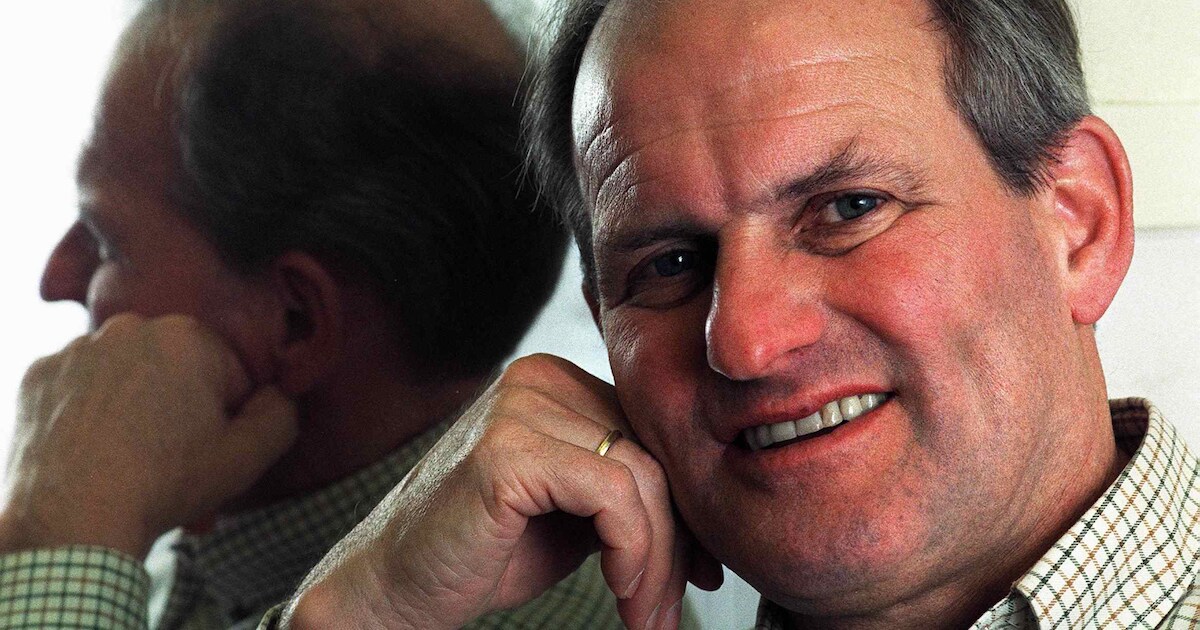 Legendarische oud-schaatscoach Leen Pfrommer (87) overleden | Sport | BD.nl