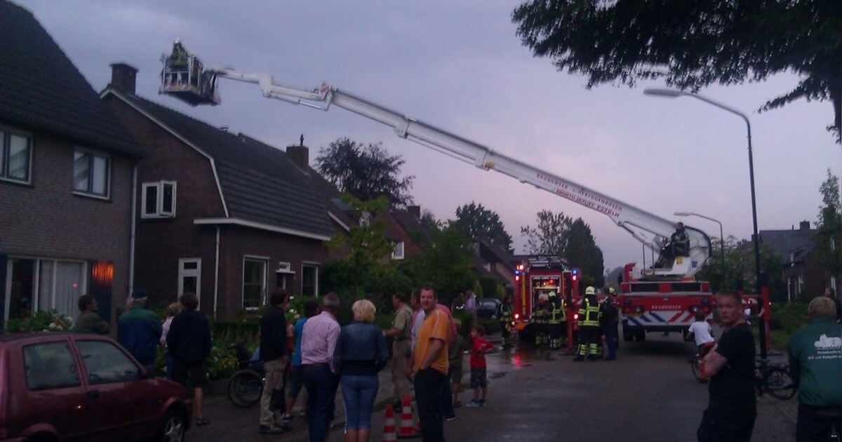 Blikseminslag in woning Haaren | Haaren | BD.nl