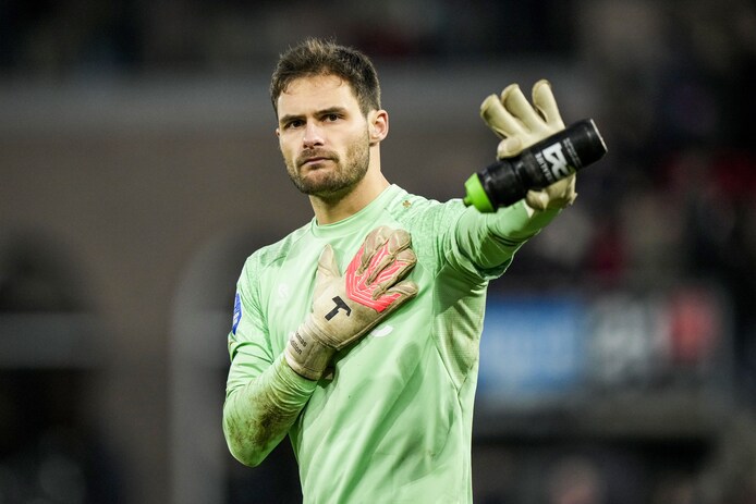Willem II-keeper is helemaal klaar met schouderklopjes: ‘Voetbal is geen jurysport, hè ...