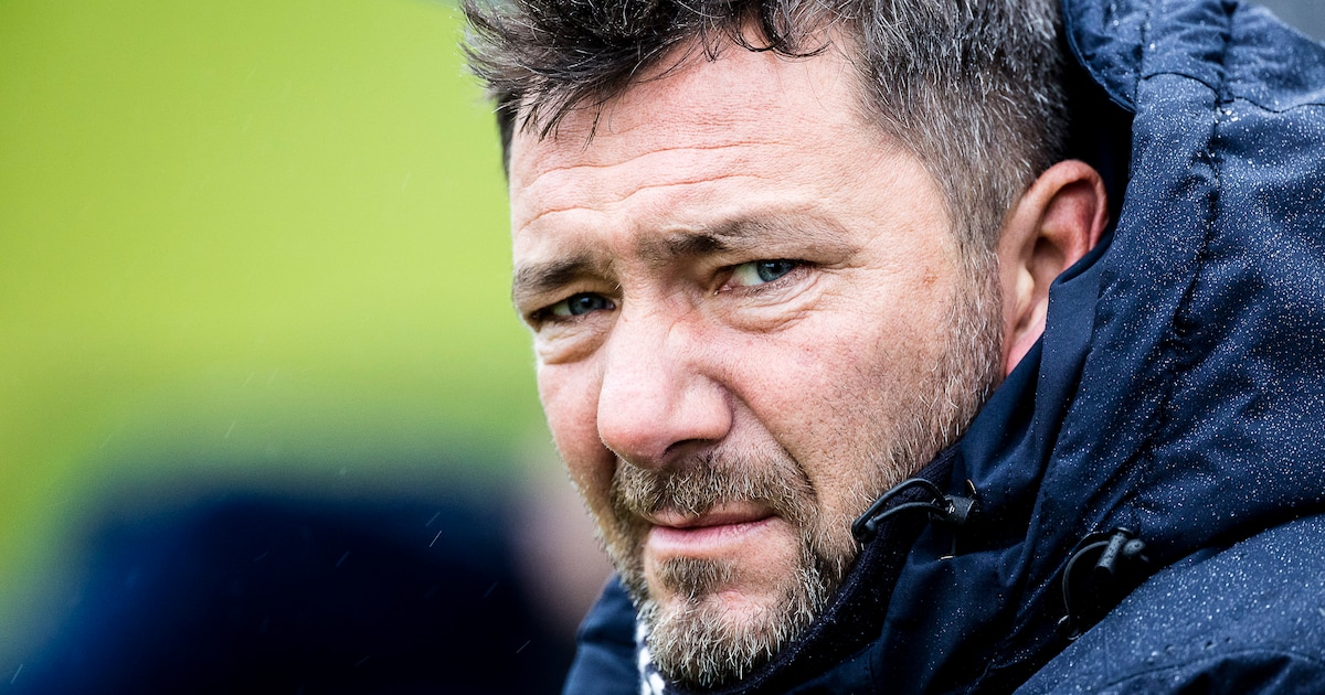 Willem II-assistent Van den Berg ging op avontuur in Abu Dhabi: ‘Onze ...