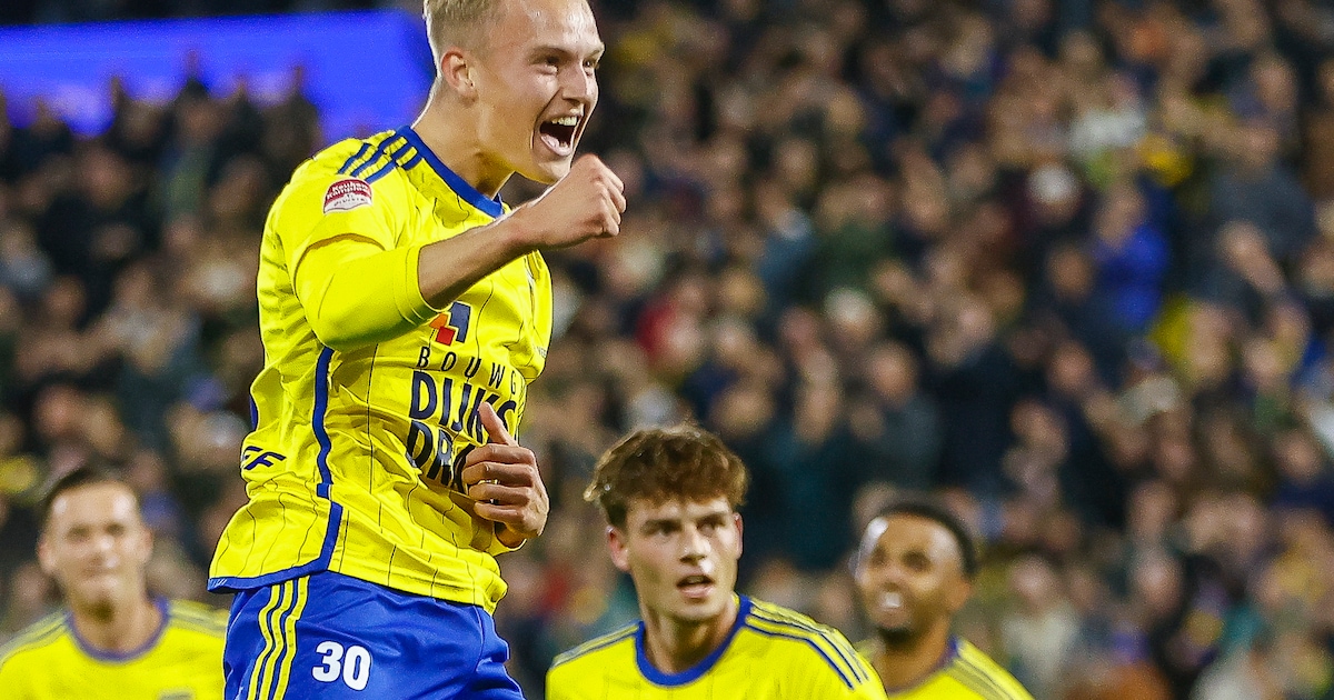 RKC pikt weer een jonge Cambuur-speler op: Yoram van der Veen sluit in ...
