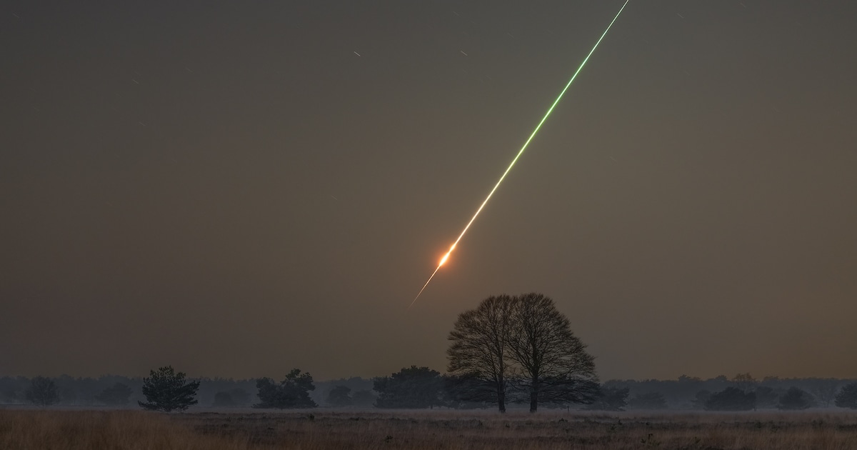 Zeldzame meteoor op spectaculaire wijze vastgelegd vanuit Brabant ...
