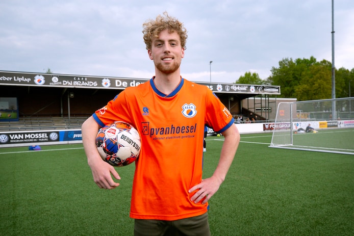 ‘Geschorste’ jeugdspeler pakt zomaar een hoofdrol bij VOAB: ‘Was ook ...
