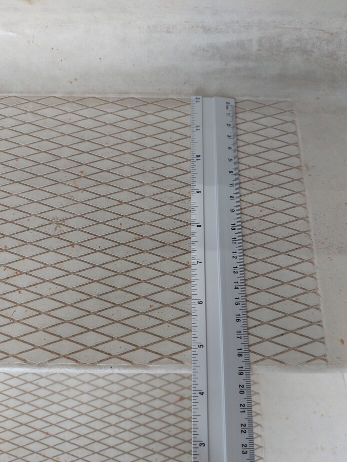 Is de trap in splinternieuwe parkeergarage Zwijsen te steil? ‘Het is ...