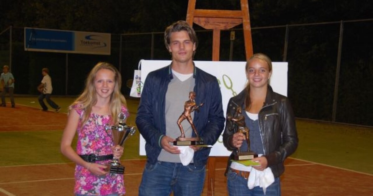 Van Liempd en Minkels Gestels tenniskampioen | Den Bosch, Vught | BD.nl