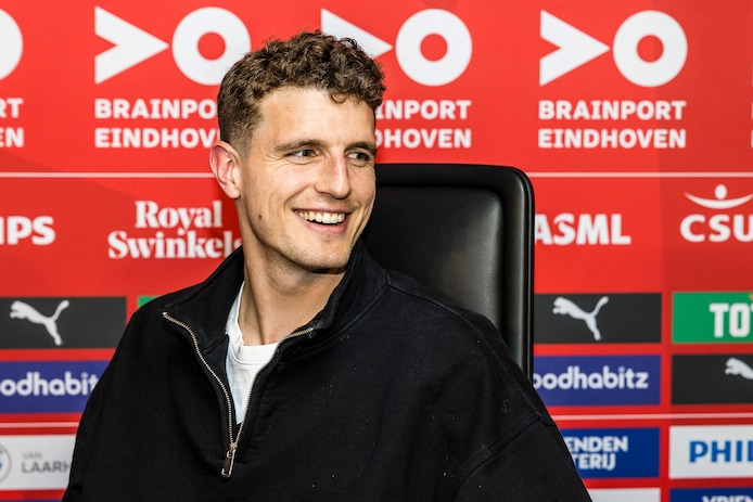 Guus Til vertelt waarom hij zijn contract bij PSV met meerdere ...