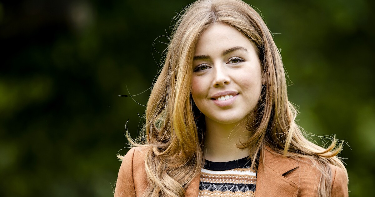 Alexia blaast 19 kaarsjes uit: van schattige baby tot fotogenieke ...