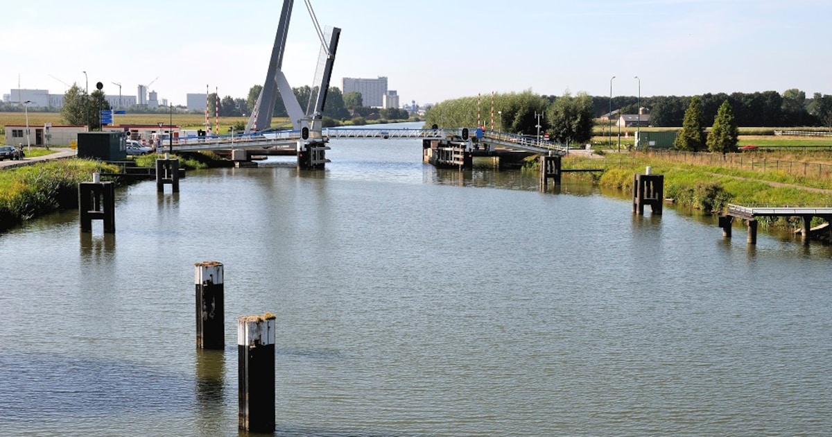 Macharense brug was vier dagen gestremd | Oss | BD.nl