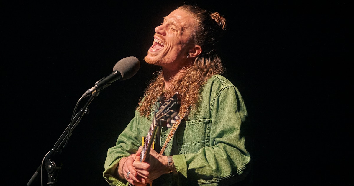 Osse singer-songwriter Robin Borneman start een nieuw hoofdstuk in zijn ...