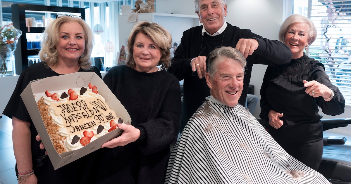 Kapsalon Sjef Jansen bestaat 90 jaar: ‘Ik haal en breng wekelijks meer ...