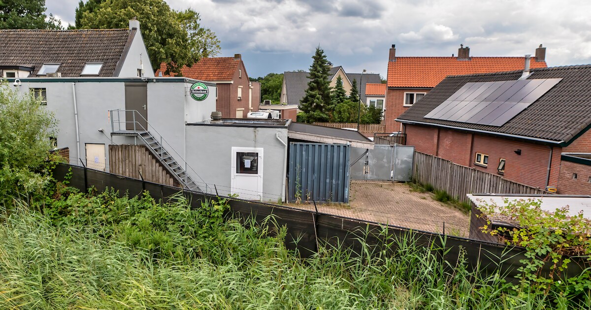 Clubhuis van Hells Angels in Raamsdonk gesloten door burgemeester ...