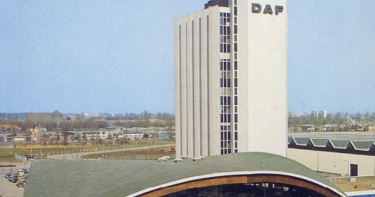 Ad van Empel (1935-2023) ontwierp de showroom van DAF Trucks: 'Een ...
