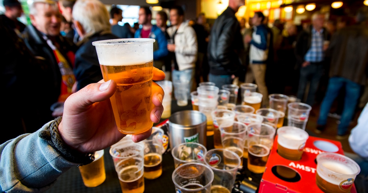 Brabanders verdeeld over biertap in sportkantine: ‘Van de gekke dat we ...