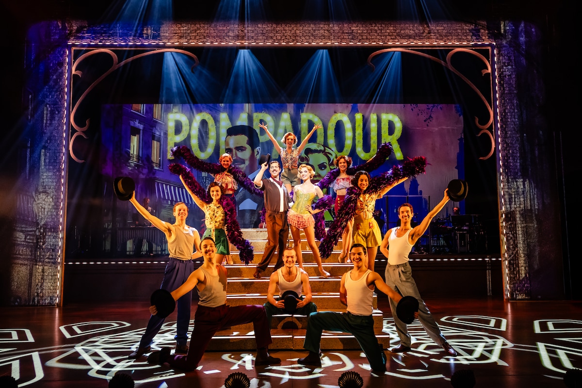 Vier sterren voor musical Foxtrot: vrouwen stelen de show | Show | BD.nl