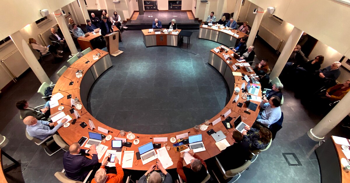 ‘AZC in Nuenen is helemaal niet gewenst: gemeenteraad leeft niet in de ...