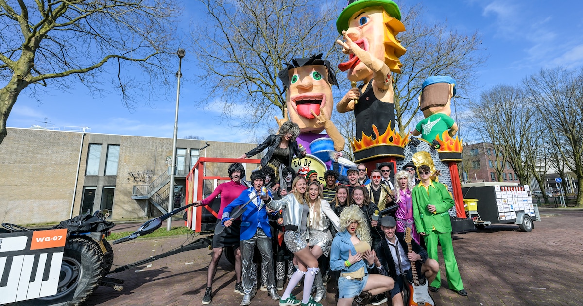 Met de carnavalswagen van Ammerzoden naar Oss: ‘We hadden veel bekijks ...