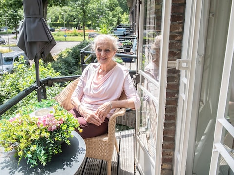 Als Addy ergens een hekel aan heeft, zijn het de woorden ‘eenzame ...