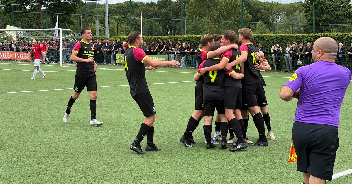 LIVE | Frenk Schaap brengt Nivo Sparta terug in de wedstrijd in zijn ...