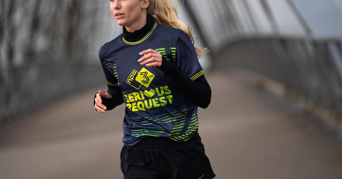 3FM-dj Jamie rent 75 kilometer (!) naar Den Bosch voor Serious Request ...
