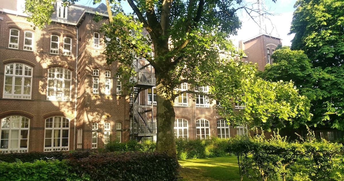 Lydia Bottenberg geeft lezing in Cultuurcentrum Baarle over tragisch ...