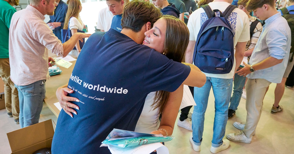 Liselot uit Erp schrijft historie: een van de eerste leerlingen met ...