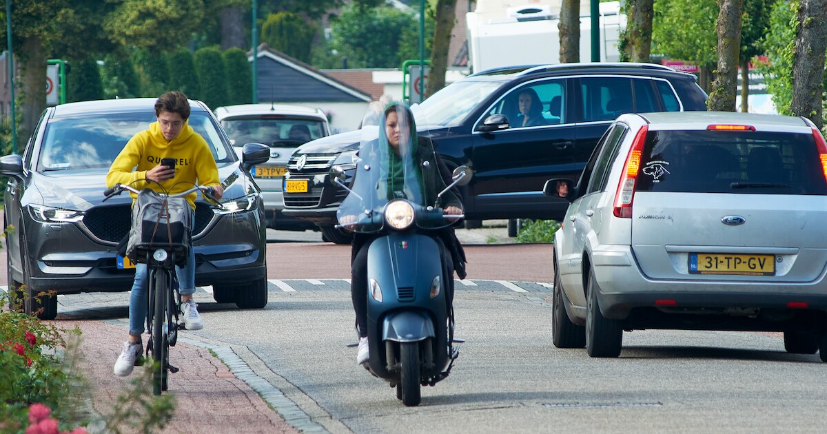 Veel sluipverkeer en hardrijders door centrum. Nistelrode zoekt naar oplossingen | Bernheze | BD.nl
