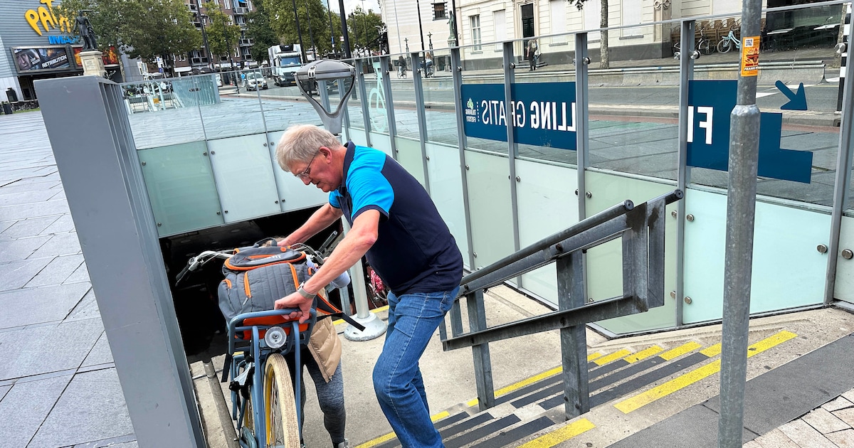 Na de zoveelste uitglijder blijven de rolpaden van fietsenstalling ...