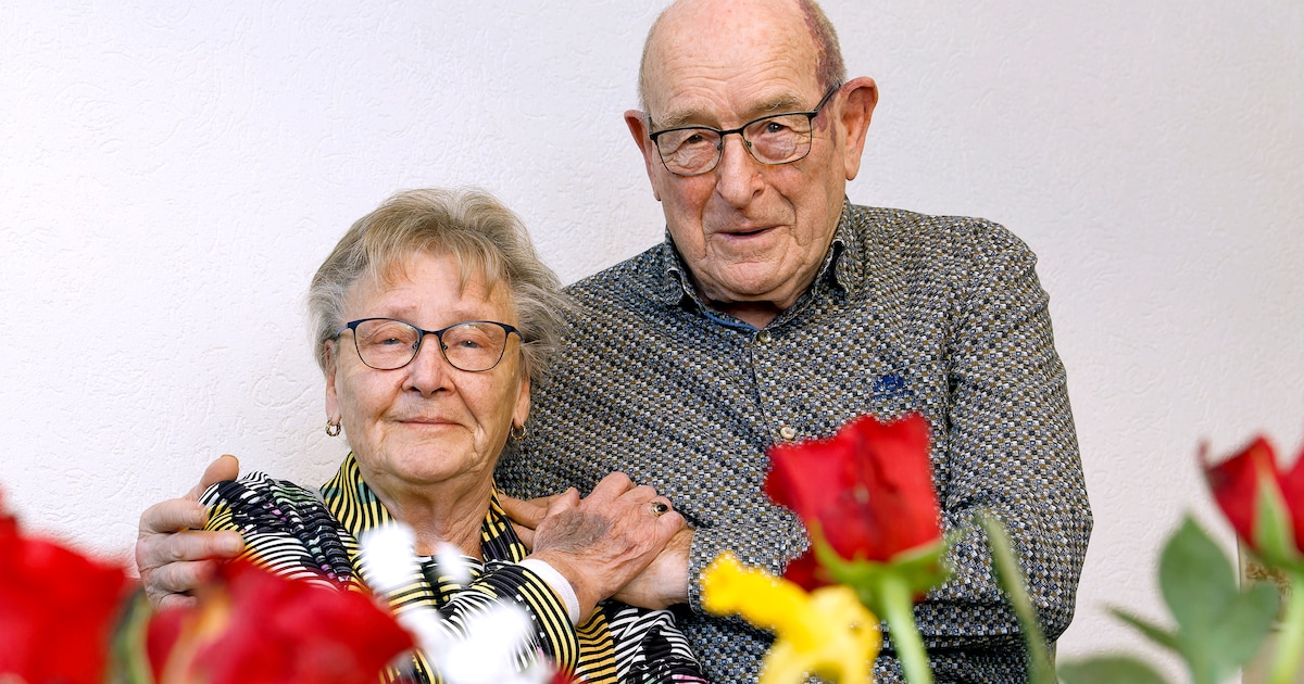 Voor een prikkie heeft Jan van Stiphout op de dansvloer goud in handen ...