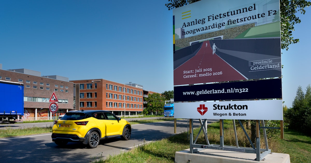 Aanleg fietstunnel onder N322 begonnen, weg in oktober tien dagen dicht ...