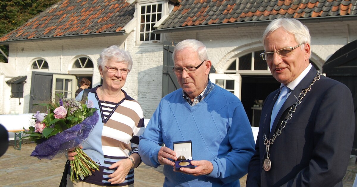 Loons boegbeeld heemkundekring Emile van Beers overleden | Regio | BD.nl