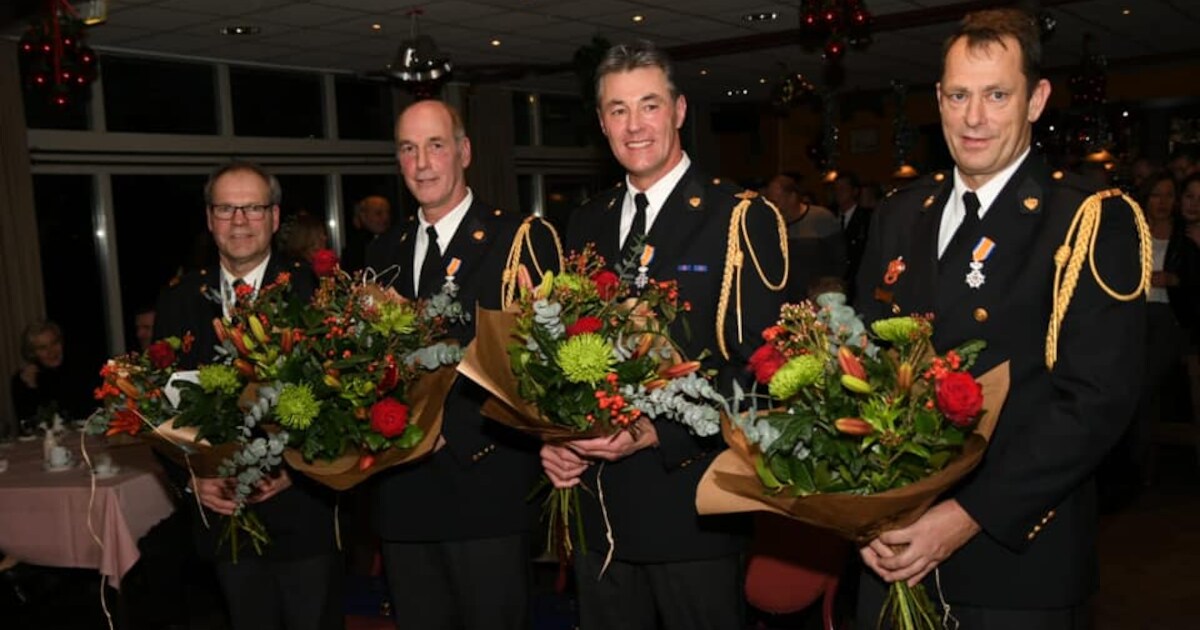 Ben, Twan, Adrie en Mario blussen samen al 123 jaar: lintjes voor ...