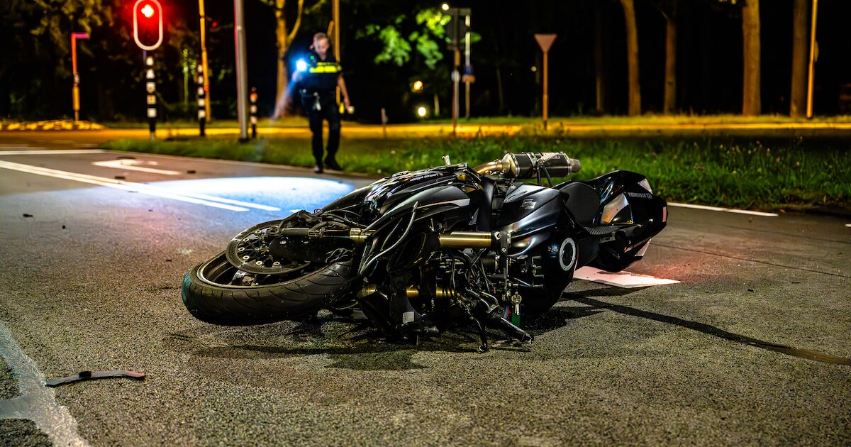 Man en vrouw op motor ‘opzettelijk aangereden door bekende’: raken ...