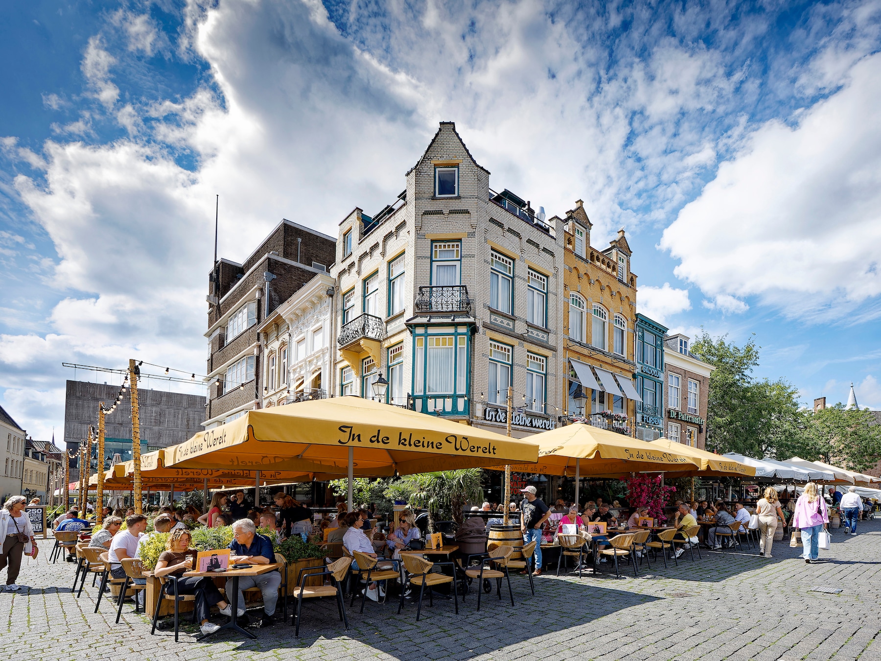 Waarom is het 3FM Serious Request in ‘s-Hertogenbosch en niet in Den ...