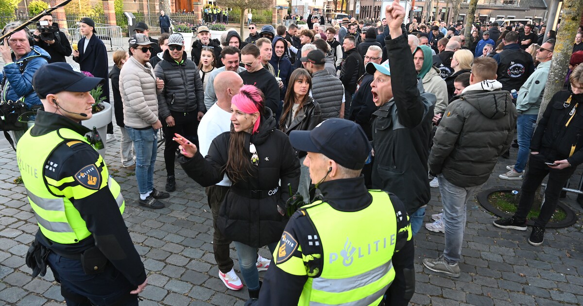 Minister vindt beelden azc-protesten Uden afgrijselijk: ‘Het is ...