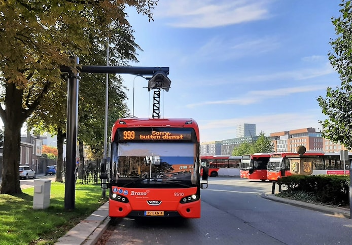 Héél snelle bussen en geen muziek tijdens de rit: dit moet je weten ...