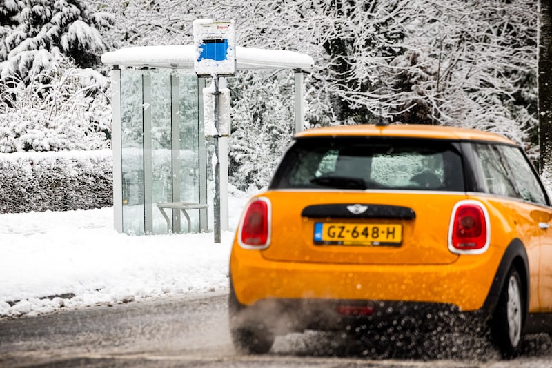 LIVE sneeuw | Rijkswaterstaat doet oproep: ‘Ga morgen niet de weg op en ...