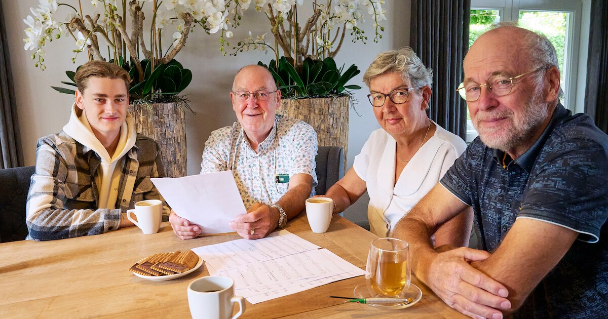 Supertalent Mees (17) legt bij Erpse harmonie in het openbaar ...