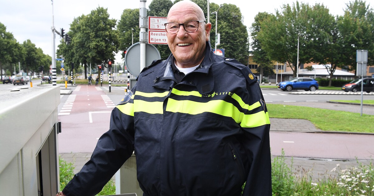 Toch nog een onverwacht afscheid van Ad van Gorp, politie en ...