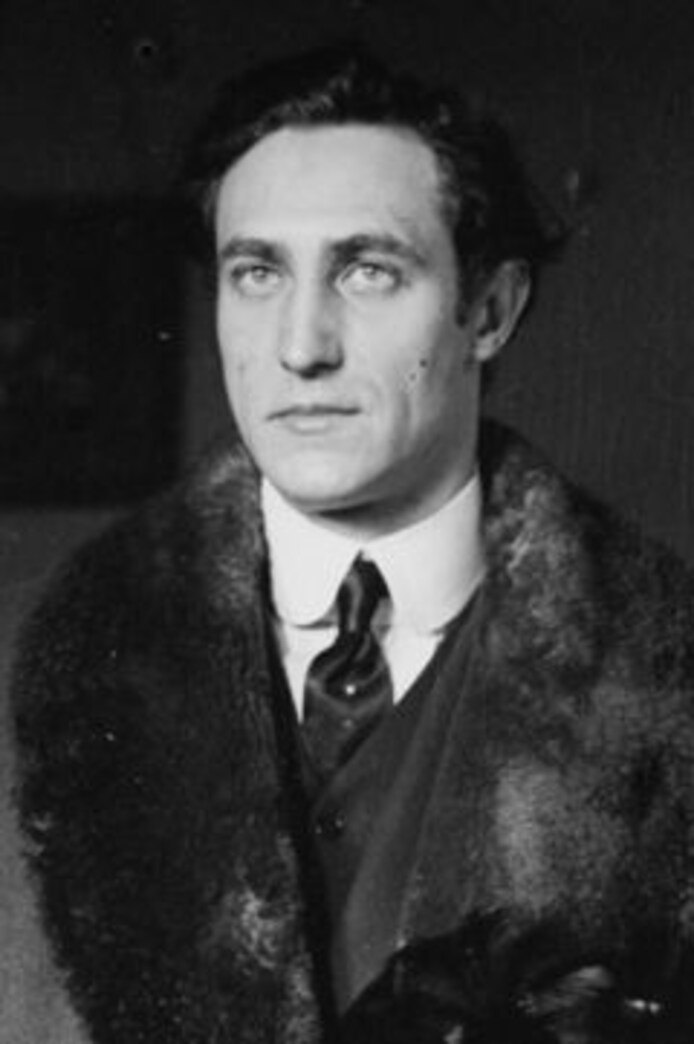 Lou Tellegen maakte van zijn leven een theaterstuk | Nieuws | bd.nl