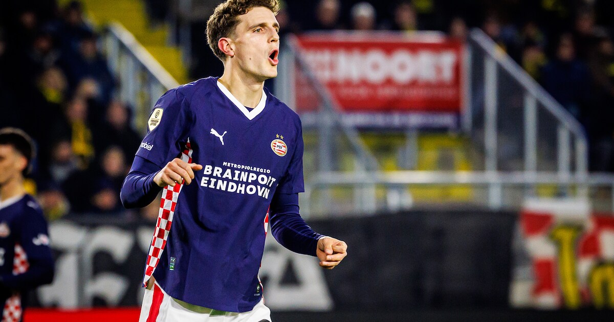 PSV is de grote winnaar van het eredivisieweekend en ziet na moeizame ...