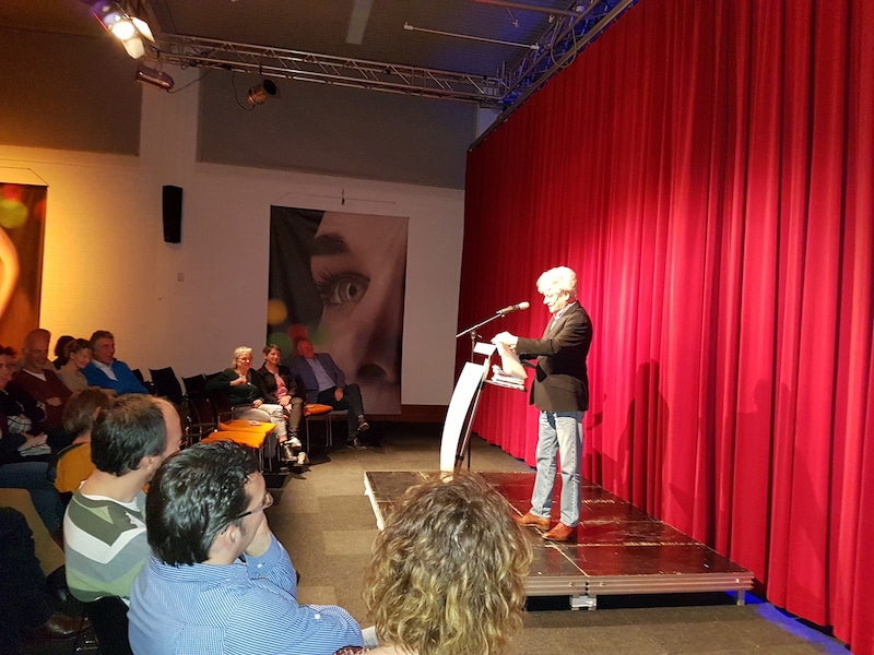 Kees van Beijnum en Jan J. Pieterse redden Boek & Bal Boxtel | Boxtel ...