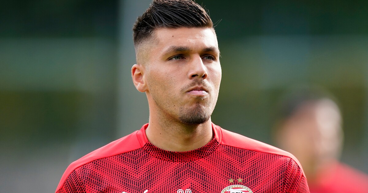 Joël Piroe maakt rentree bij Jong PSV, Edwin de Wijs eenmalig trainer ...