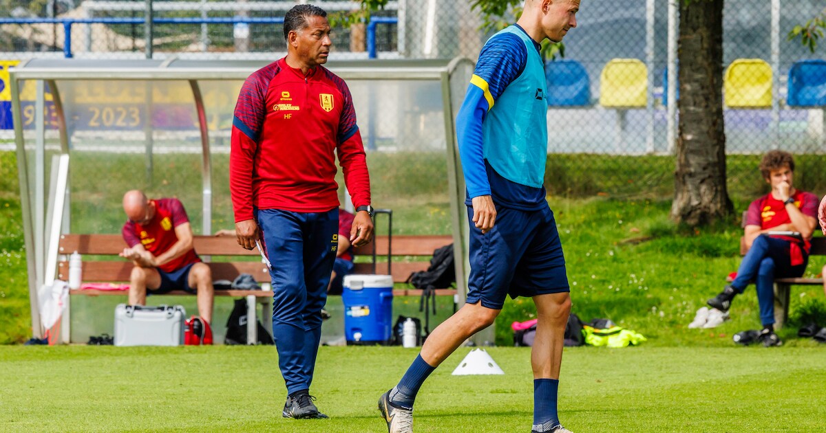 RKC-trainer Henk Fraser vertelt wat zijn ploeg nog mist: ‘Moet ...