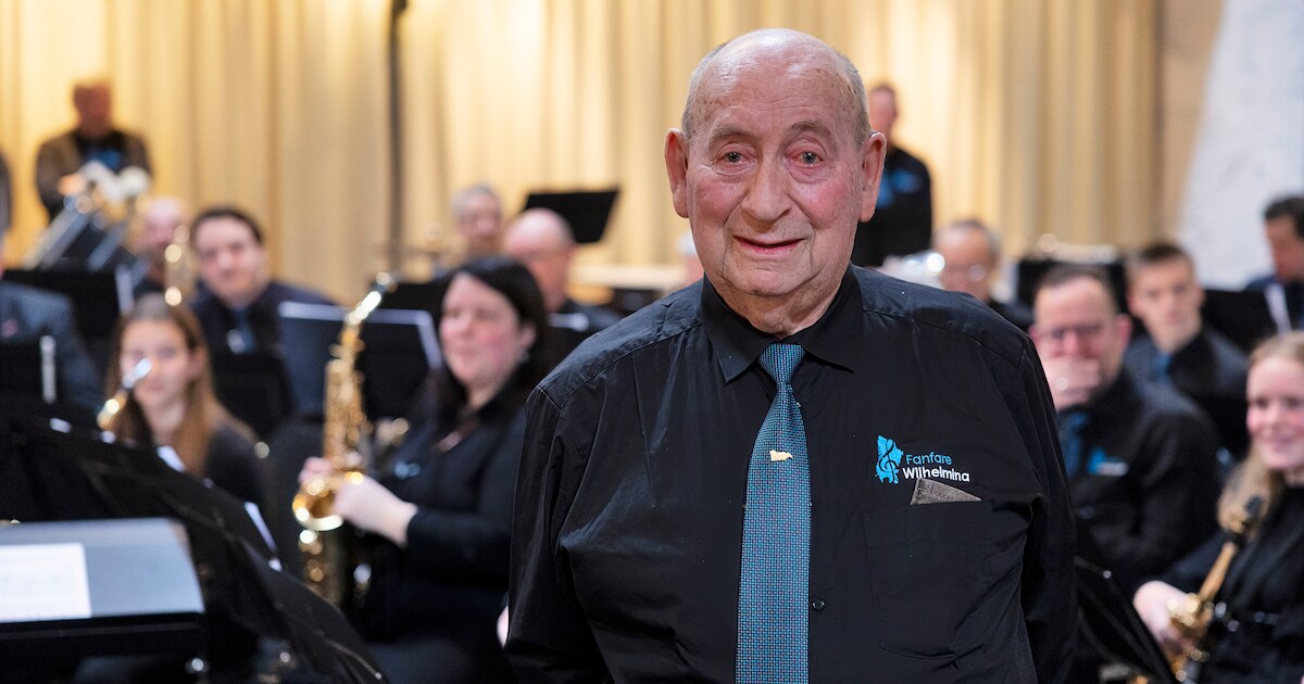 Begonnen als jongste en nu de oudste muzikant, Frans van de Pas 75 jaar ...