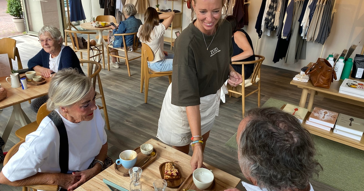 Claire (45) begint een koffiezaak in haar dorp Berkel-Enschot: ‘Maar met alleen koffie is het ...